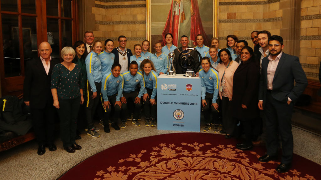 MCWFC celebrate 2016 triumph with Lord Mayor