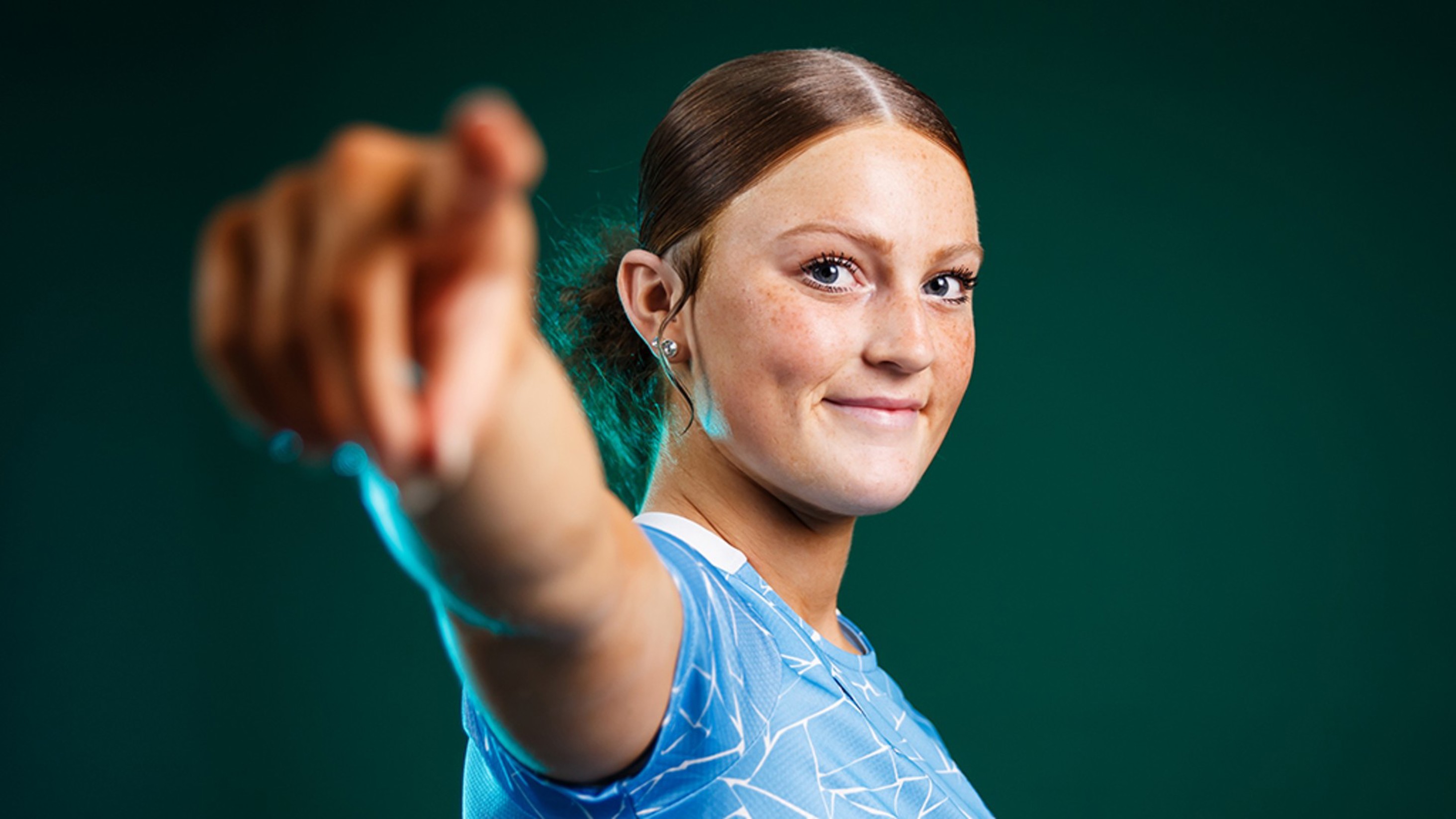 Ruby Mace's signing in pictures