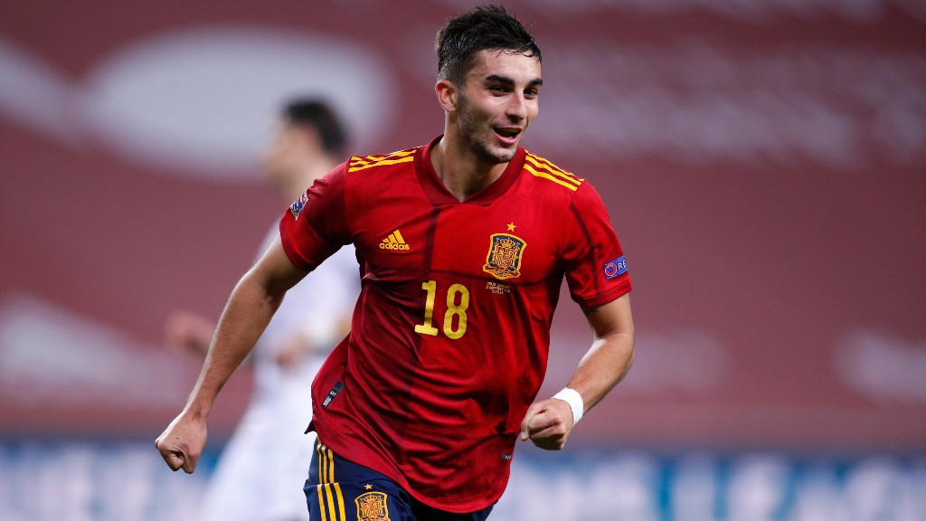 Torres hits hat-trick and Dias opens Portugal account